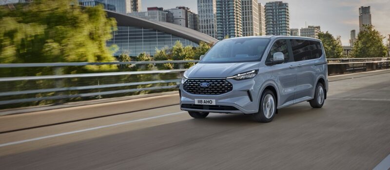 Renting Ford TOURNEO Particulares sin Entrada. Ofertas Junio 2026
